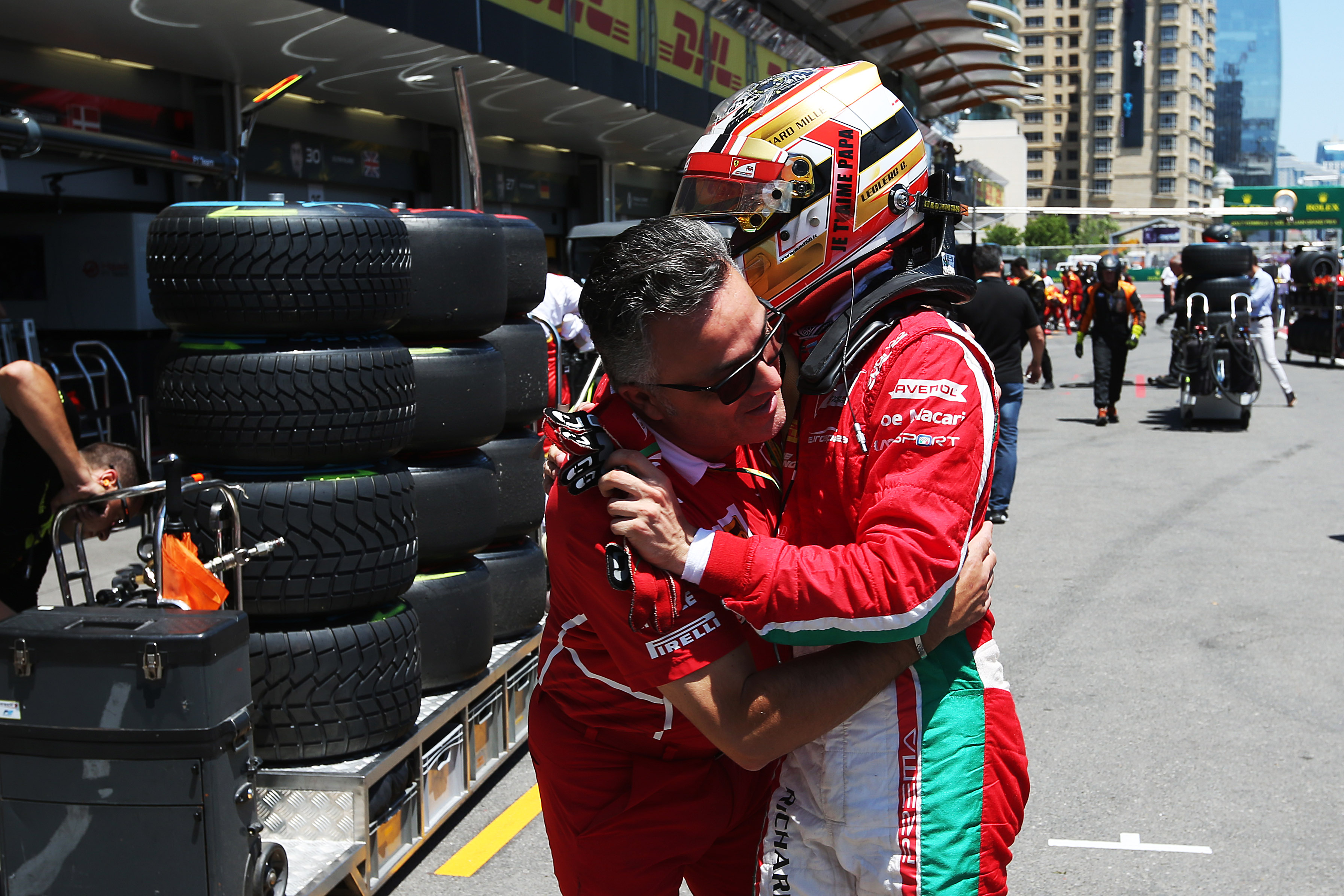 FIA F2 – Baku – Course 1 : Charles gagne pour son père ! – Charles ...